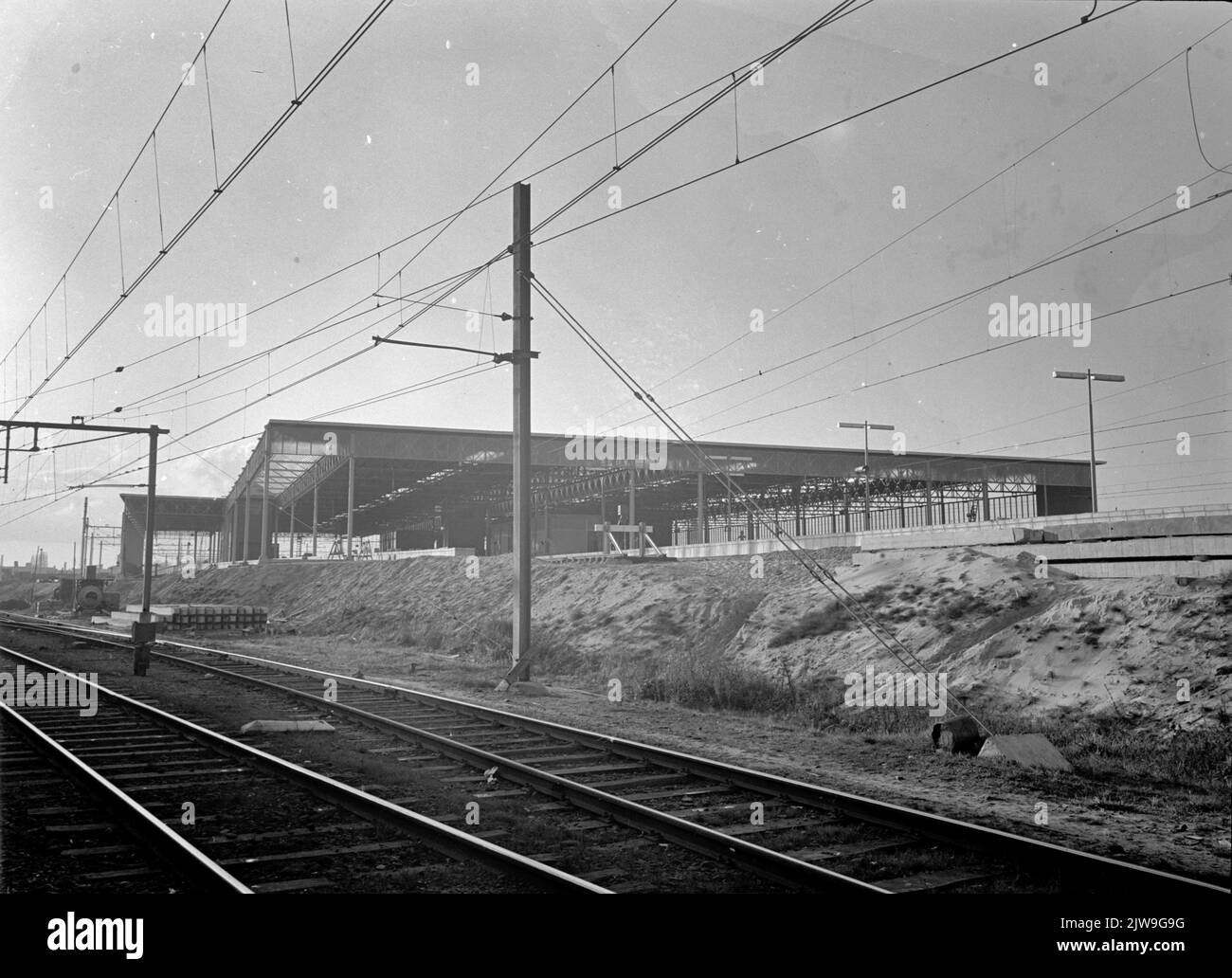 View of the platform hood for the new platforms of the N.S. station in ...
