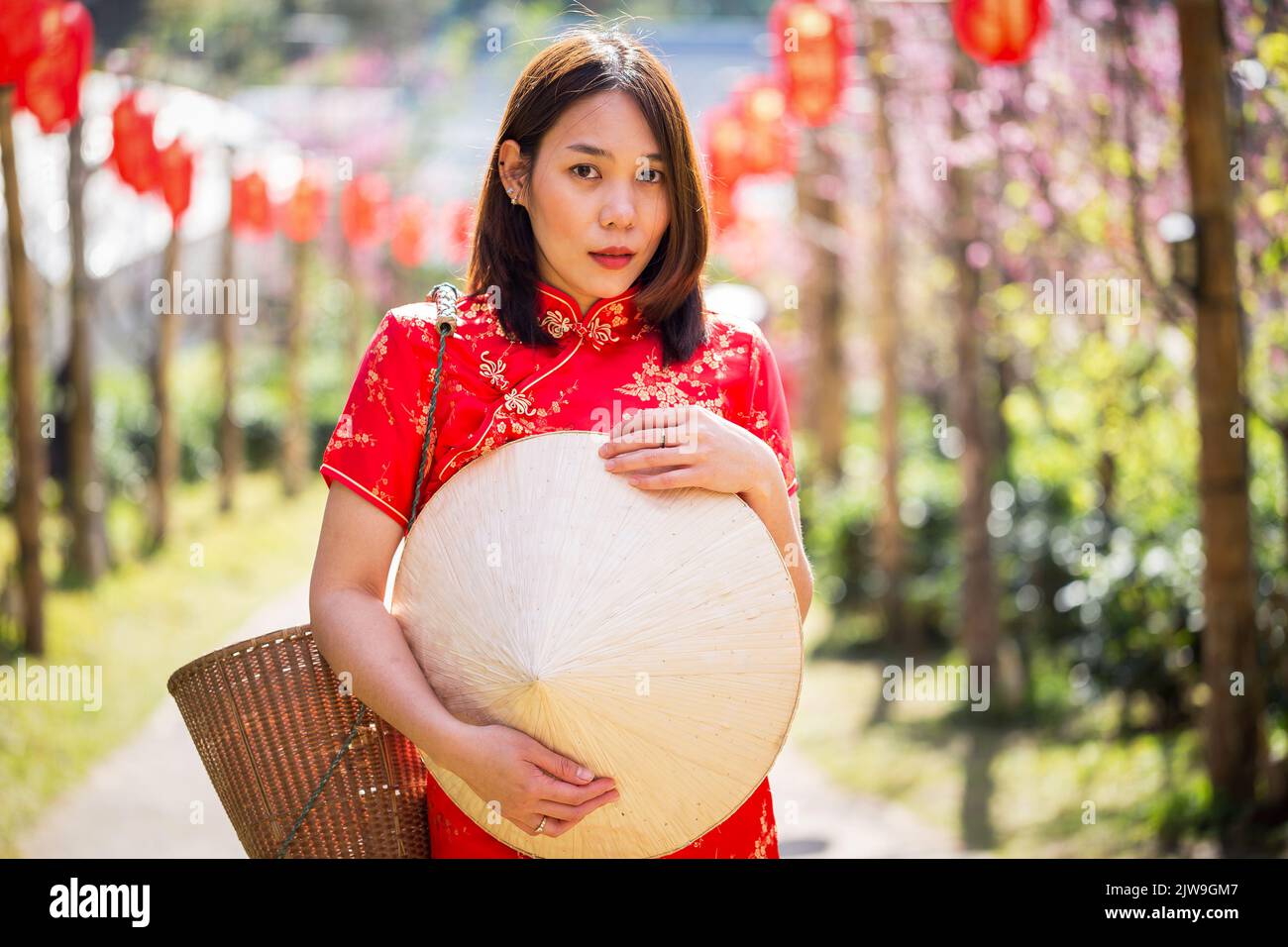Chinese female dress up in hi-res stock photography and images - Alamy