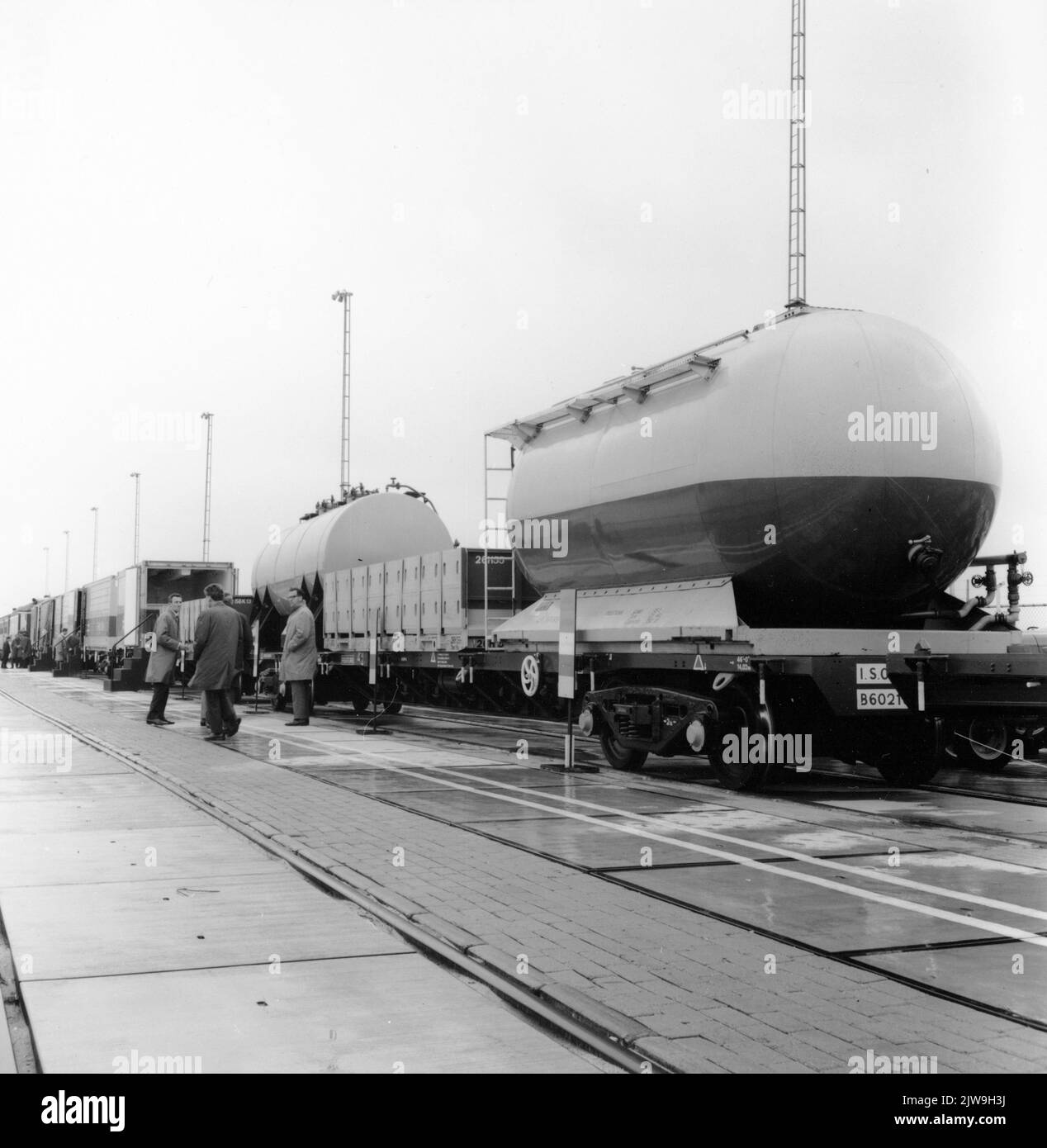 Freightliner terminal Black and White Stock Photos & Images - Alamy
