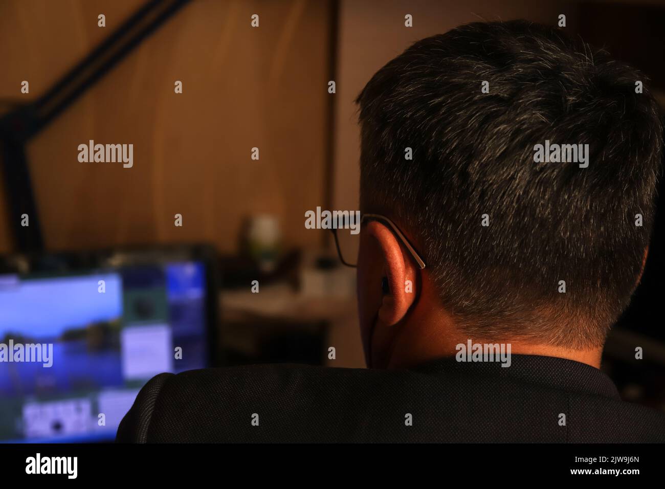 Defocus black men hair back view. Close up portrait of handsome ...