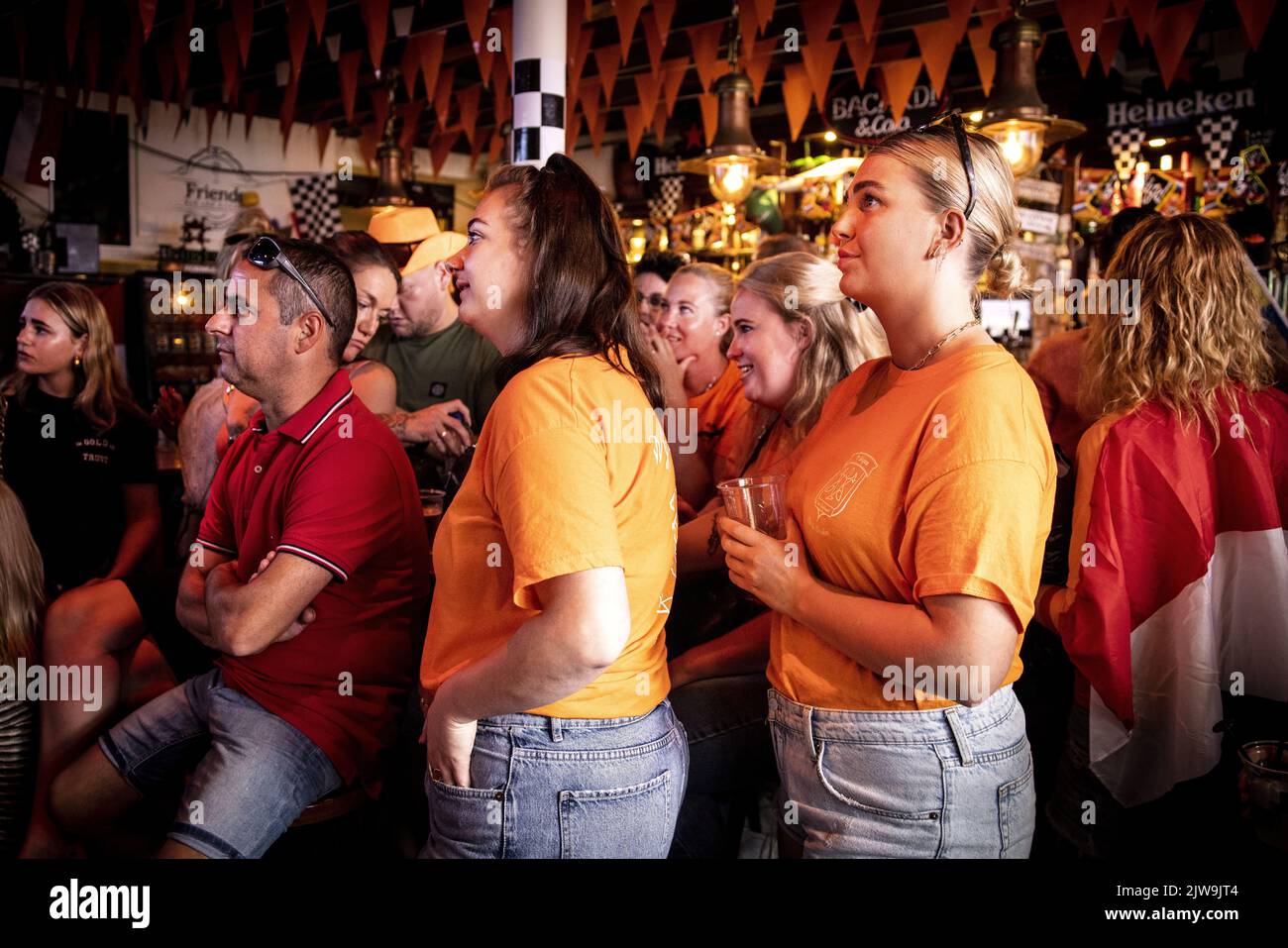 ZANDVOORT - Tension in a bar outside the circuit during the F1 Grand ...