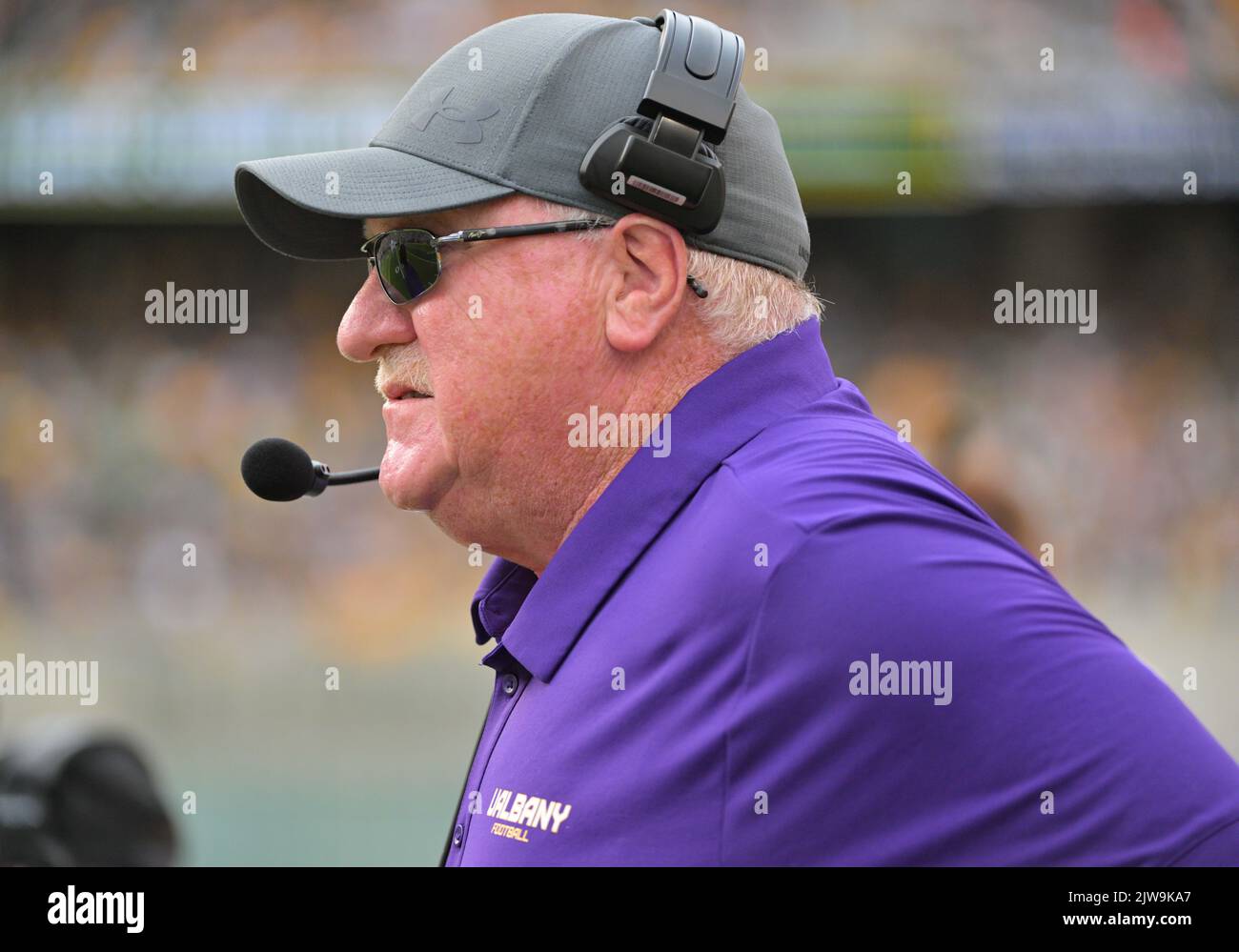 Waco, Texas, USA. 3rd Sep, 2022. Albany Great Danes head coach Greg ...