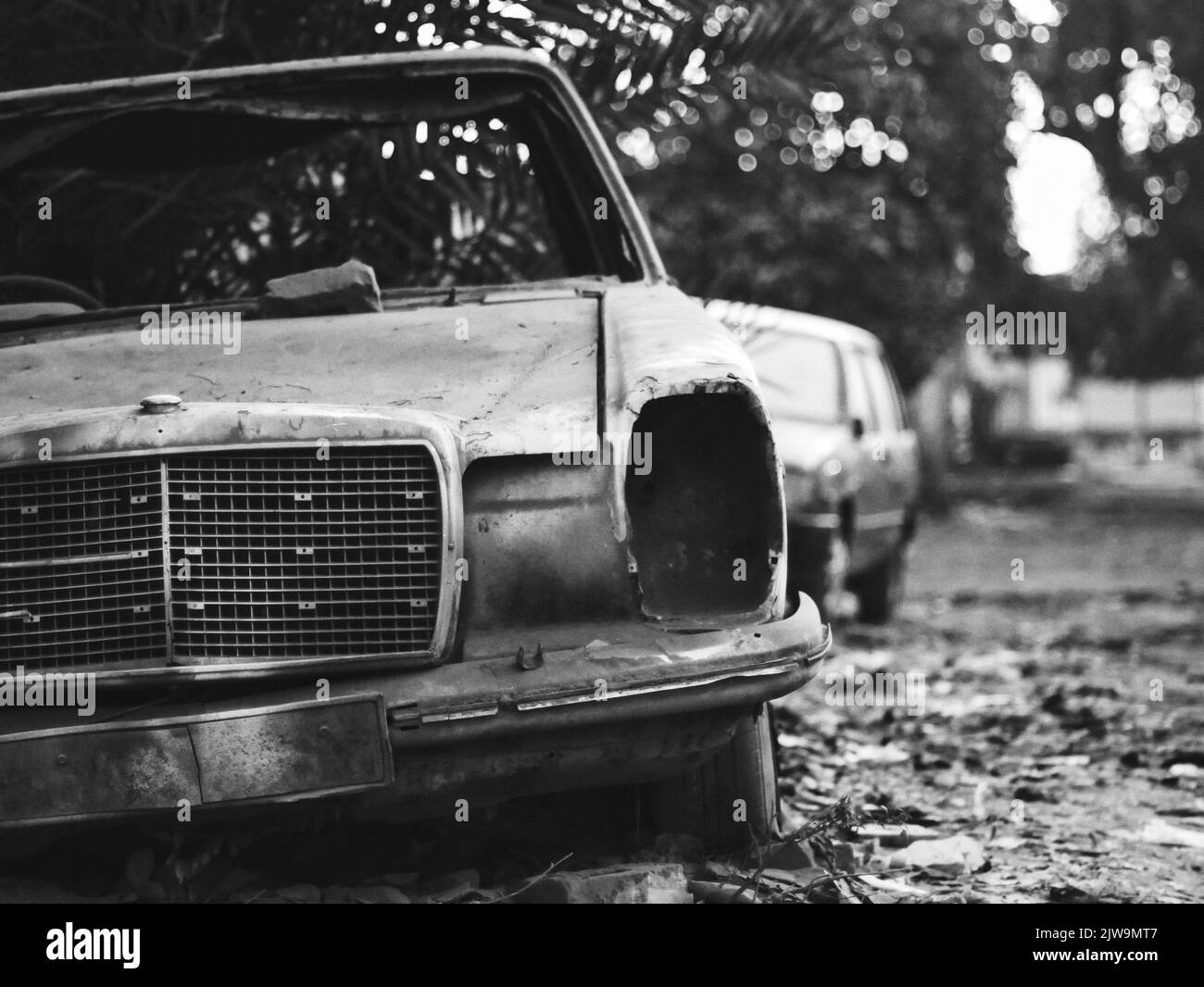 Broken down car Black and White Stock Photos & Images - Alamy