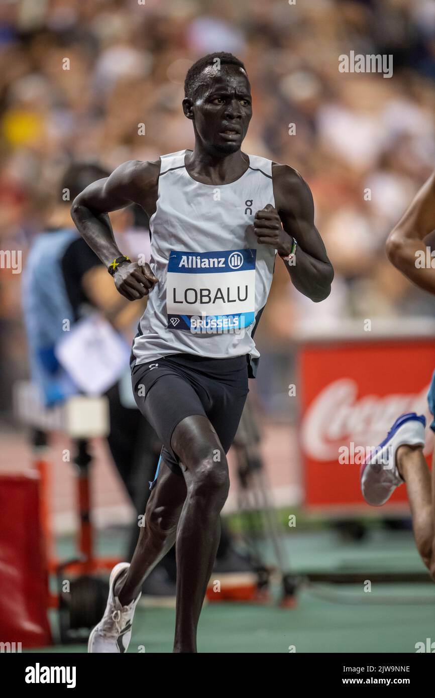 Domnic Lokinyomo Lobalu competing in the men's 5000m during the Allianz ...