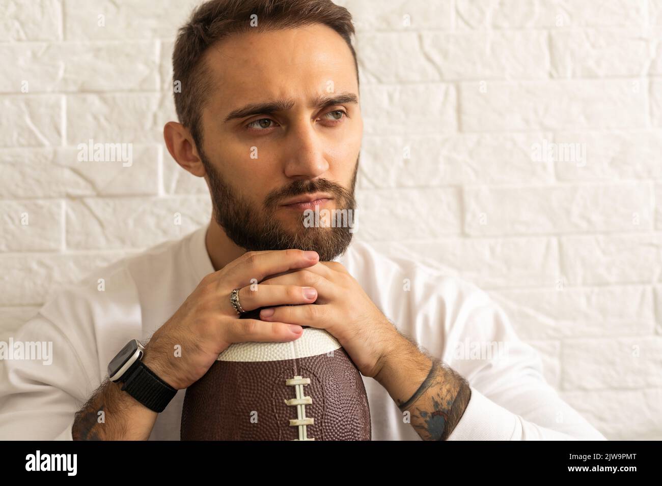 Cheerleader kick hi-res stock photography and images - Alamy