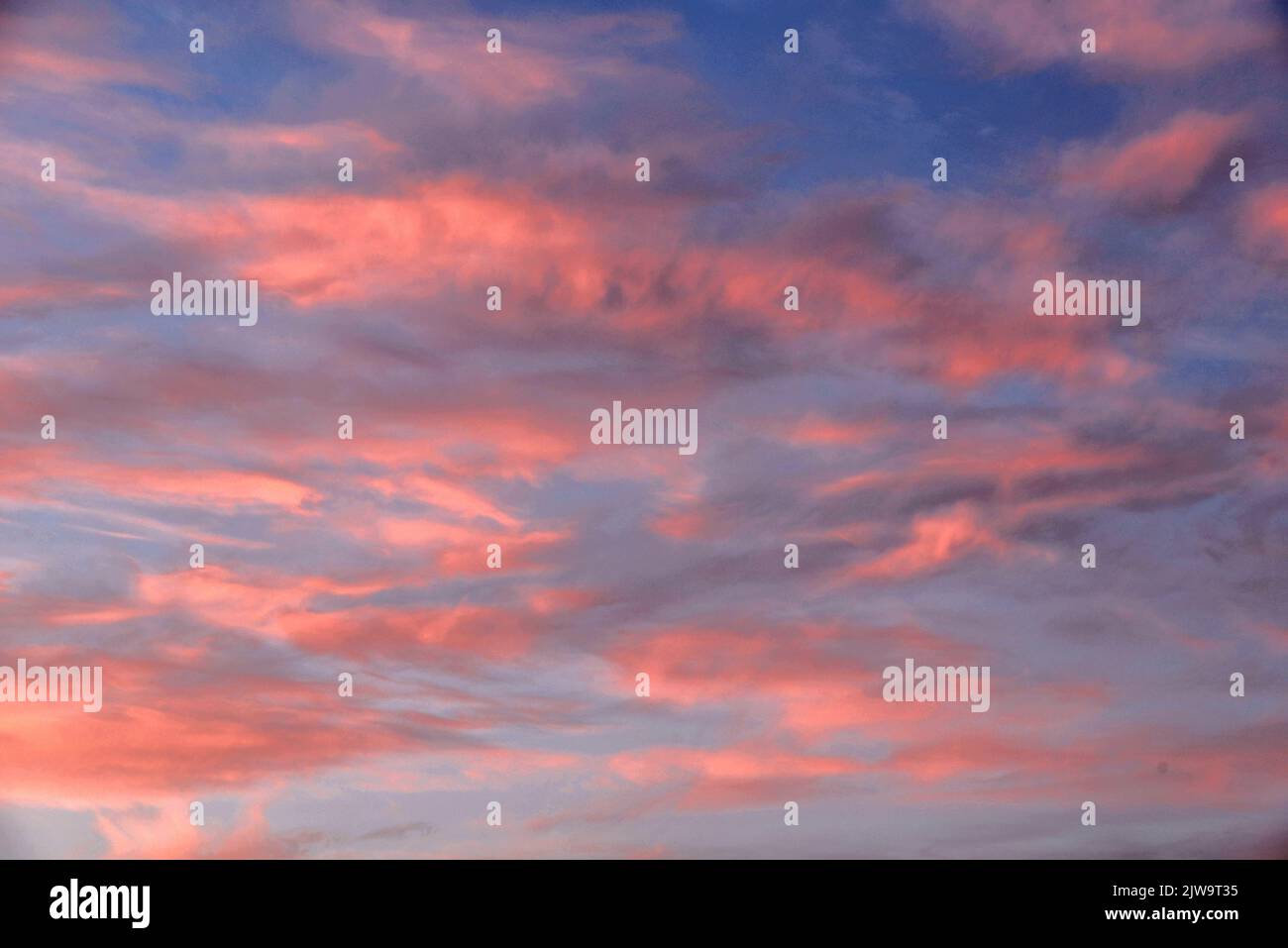 Reddish clouds hi-res stock photography and images - Alamy