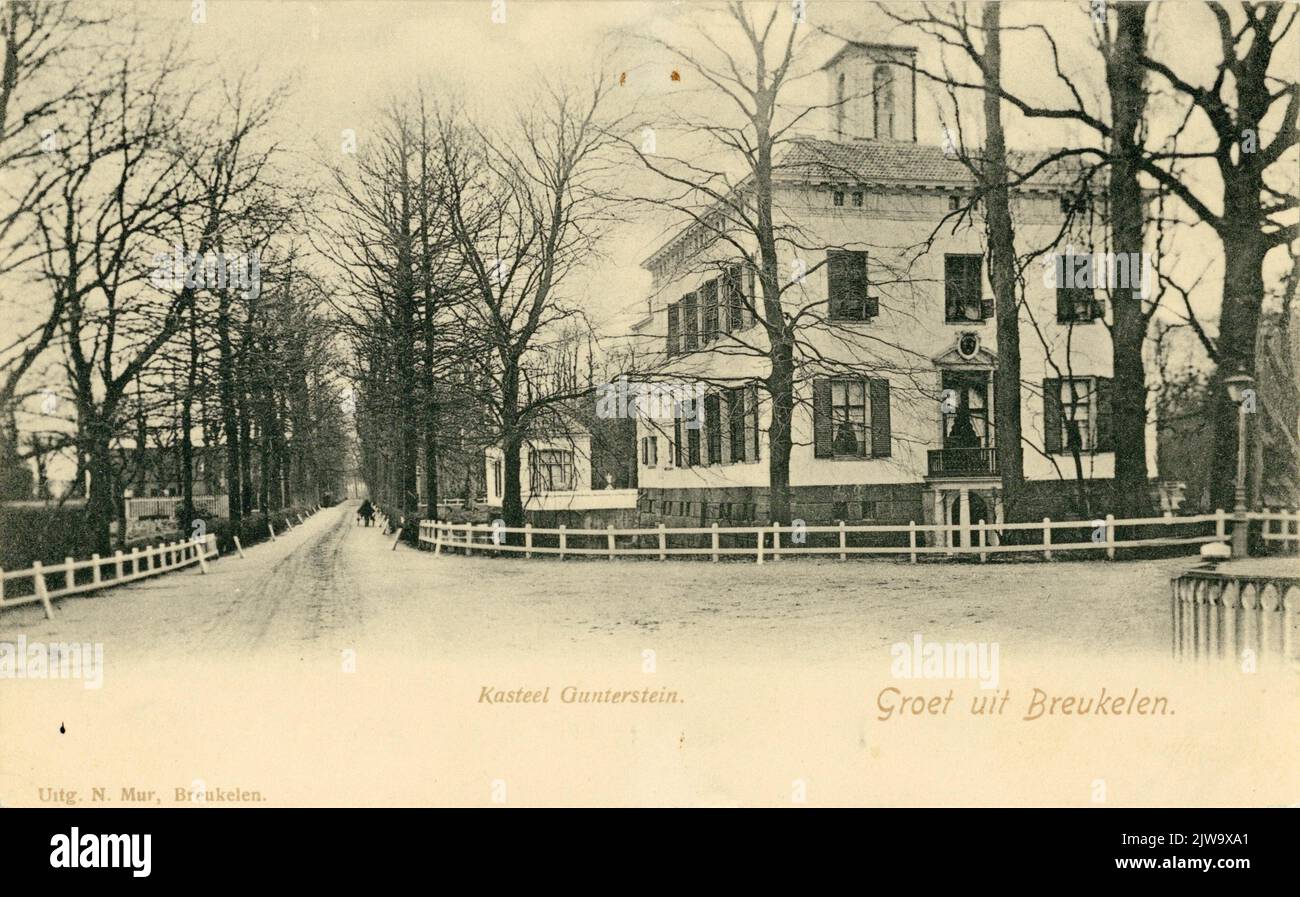 Face in the Laan van Gunterstein in Breukelen from the west, with the ...