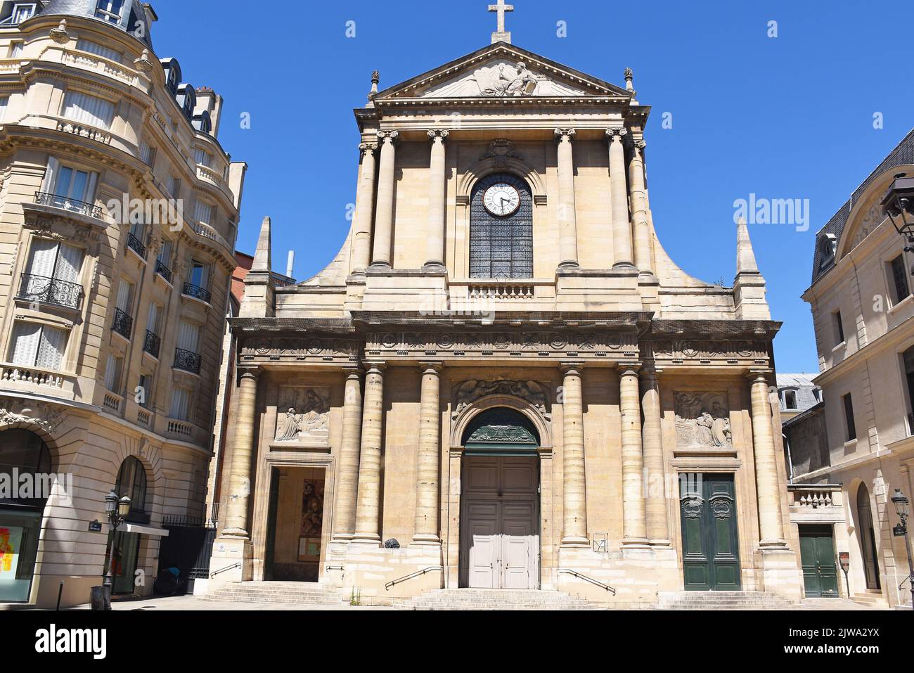 Eglise saint thomas daquin hi-res stock photography and images - Alamy