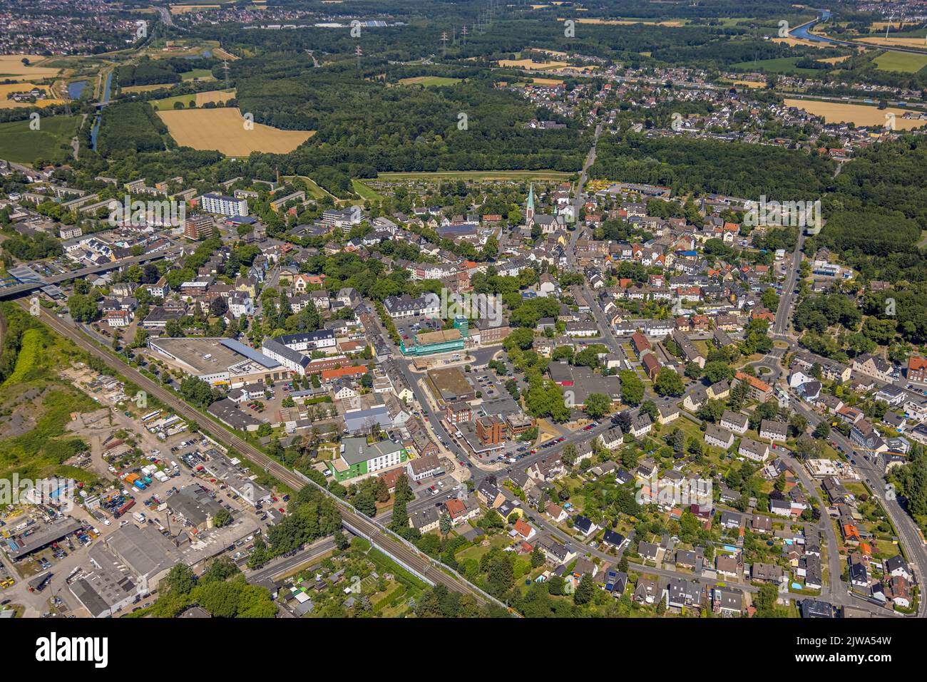 Aerial view, Mengede market, Jeanette Wolff school, shrouded church ...
