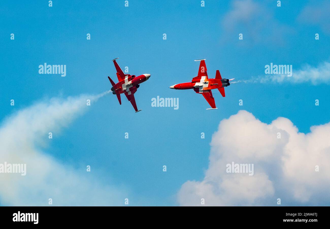 Two Swiss Air Force F-5E Tiger II aircraft from the Patrouille Suisse ...