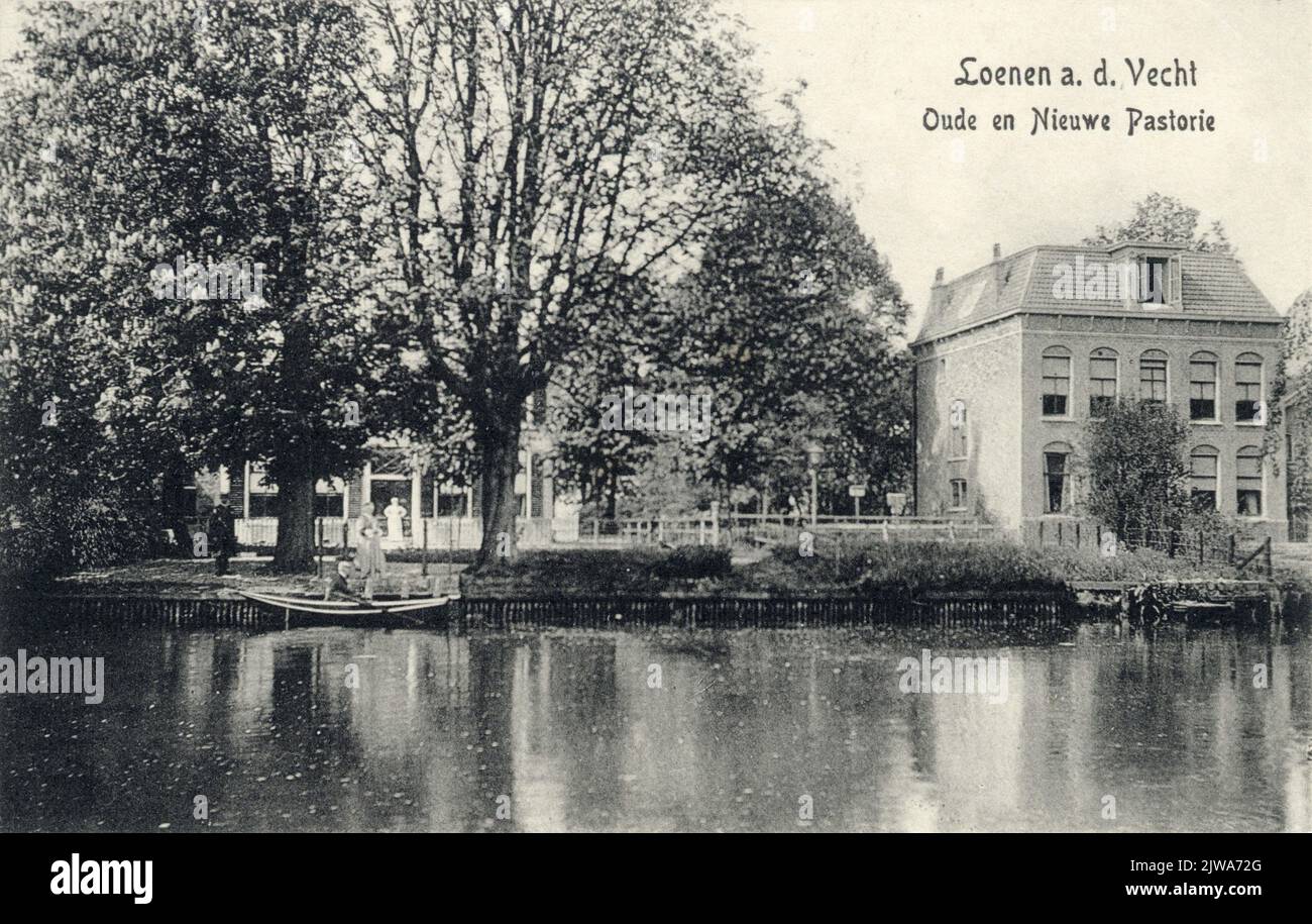 Face over the Vecht on the facades of the old parsonage (the ...