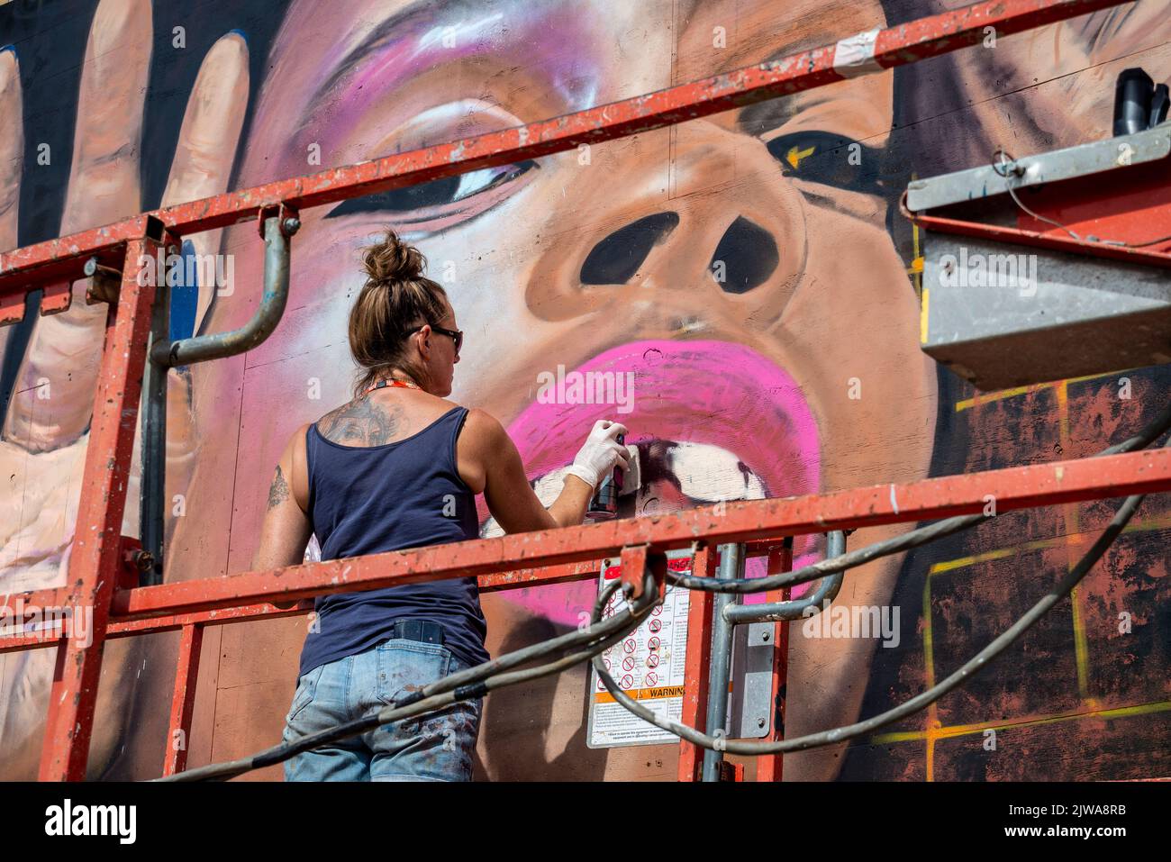 Southend City Jam event. Street artists displaying their skills at 60 ...