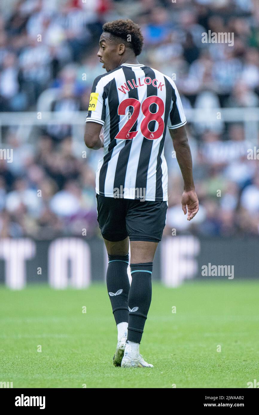 Joe willock crystal palace hi-res stock photography and images - Alamy