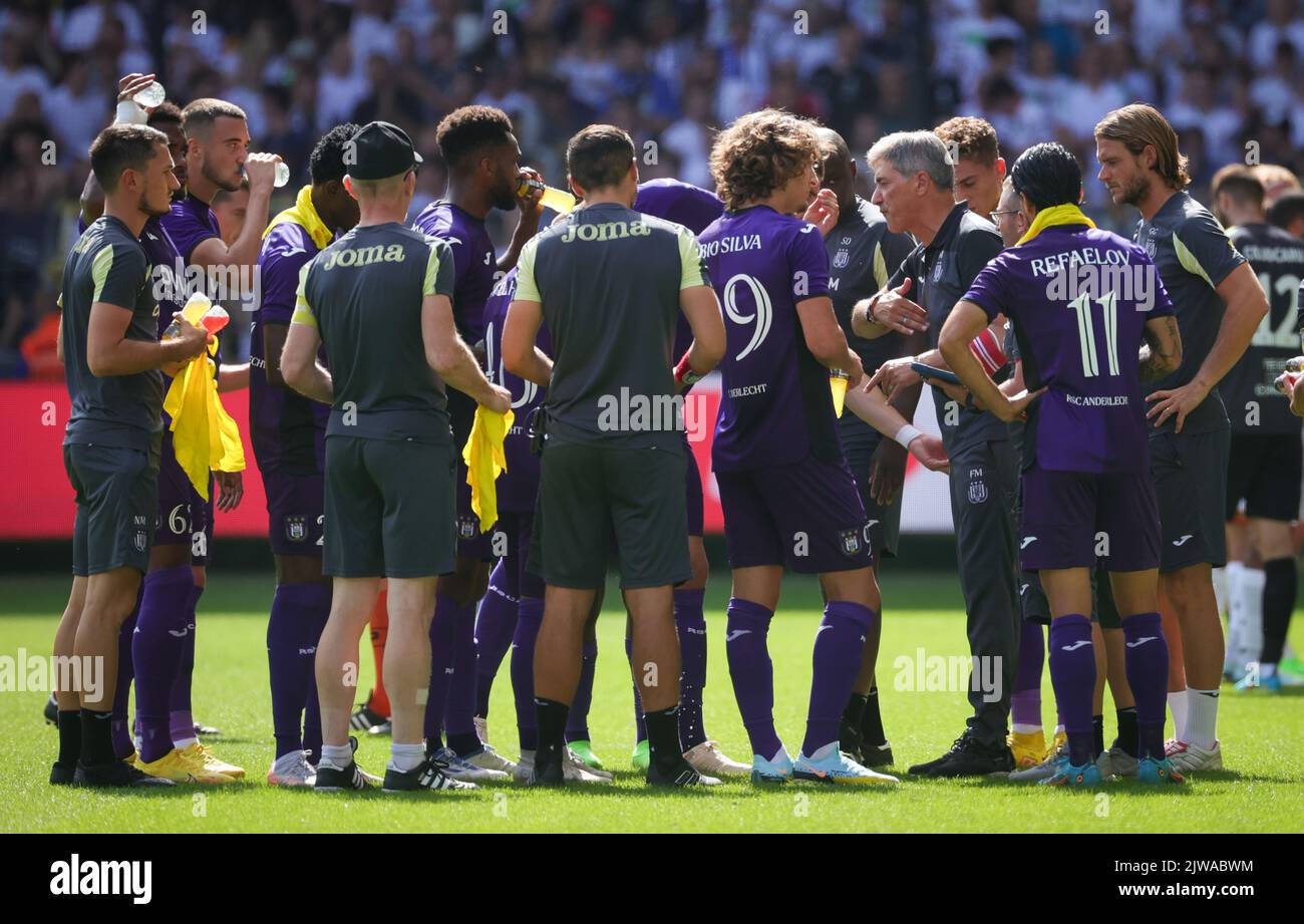 Anderlecht head coach Felice Mazzu gestures during a soccer match ...