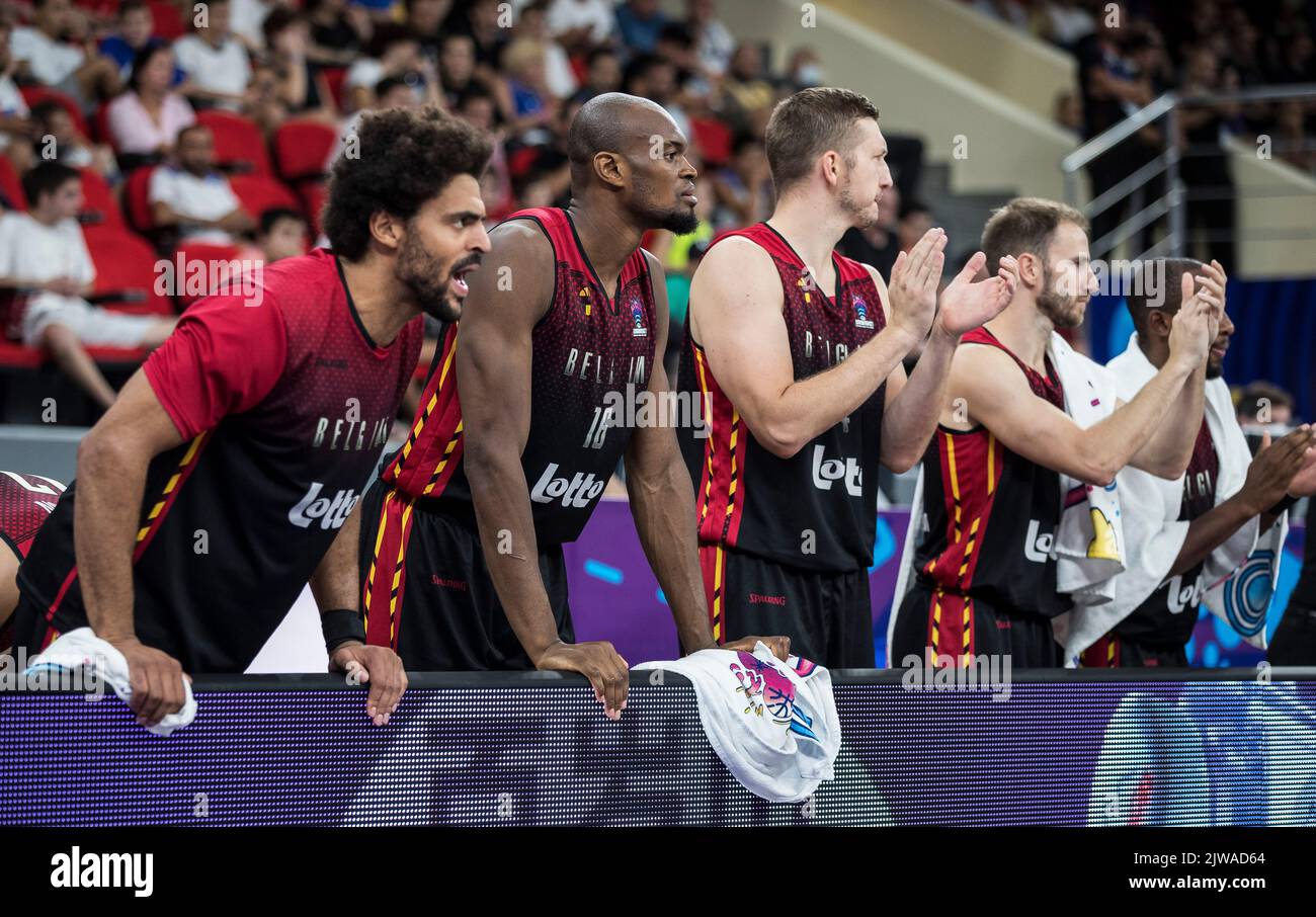 Kevin tumba hi-res stock photography and images - Alamy