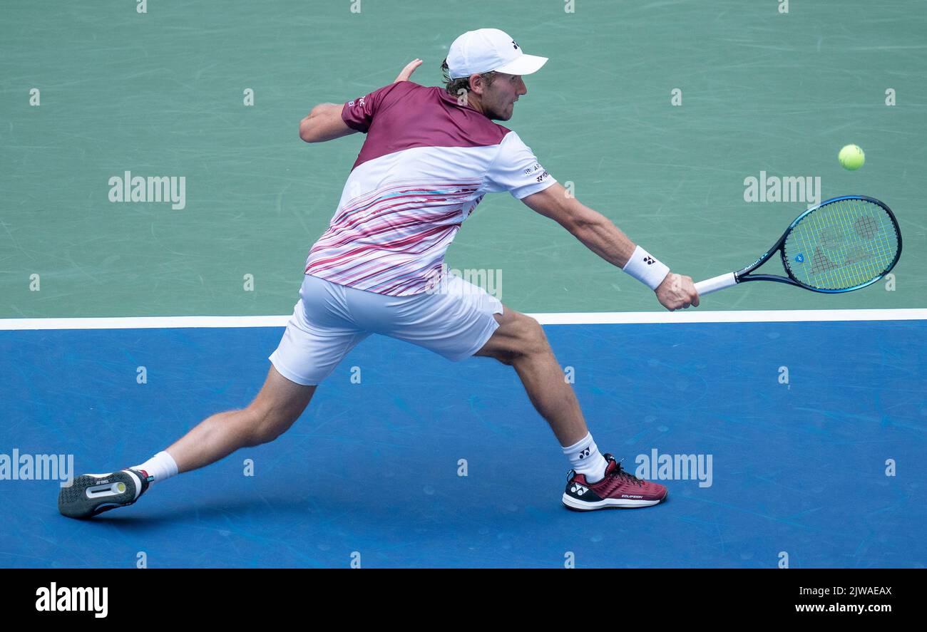 Arthur ruud hi-res stock photography and images - Alamy
