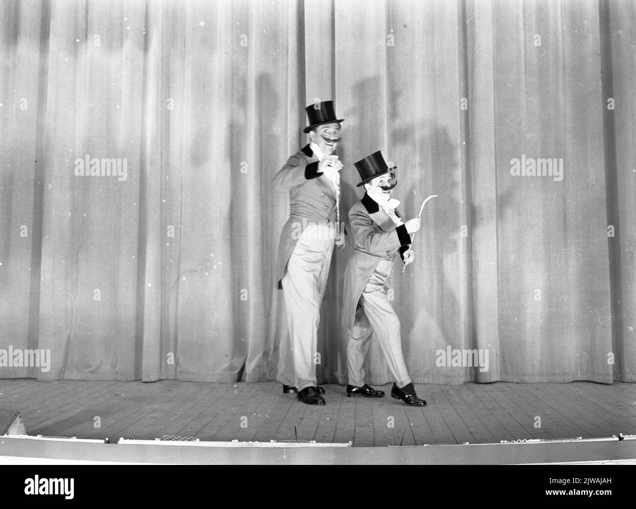 Image of a scene from the program "ABC Expres" of the ABC cabaret, with ...