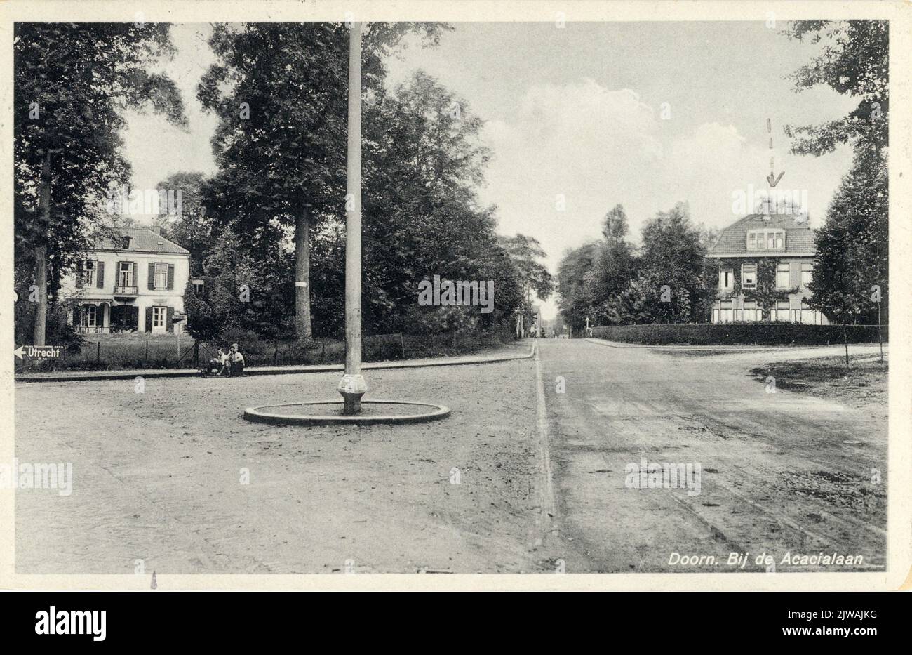 View of the Acacialaan/corner of Dorpsstraat in Doorn from the East ...