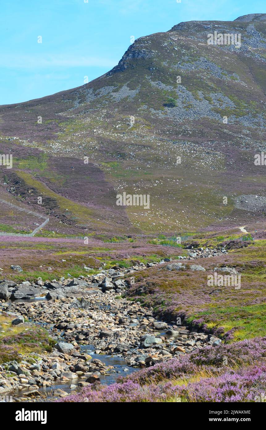 Corrie basin hi-res stock photography and images - Alamy