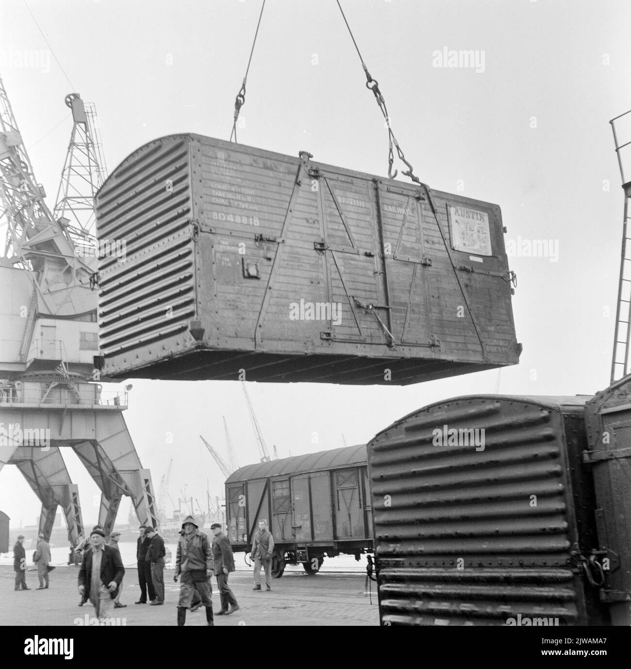 Image of loading a train for a special British transport to Moscow on ...