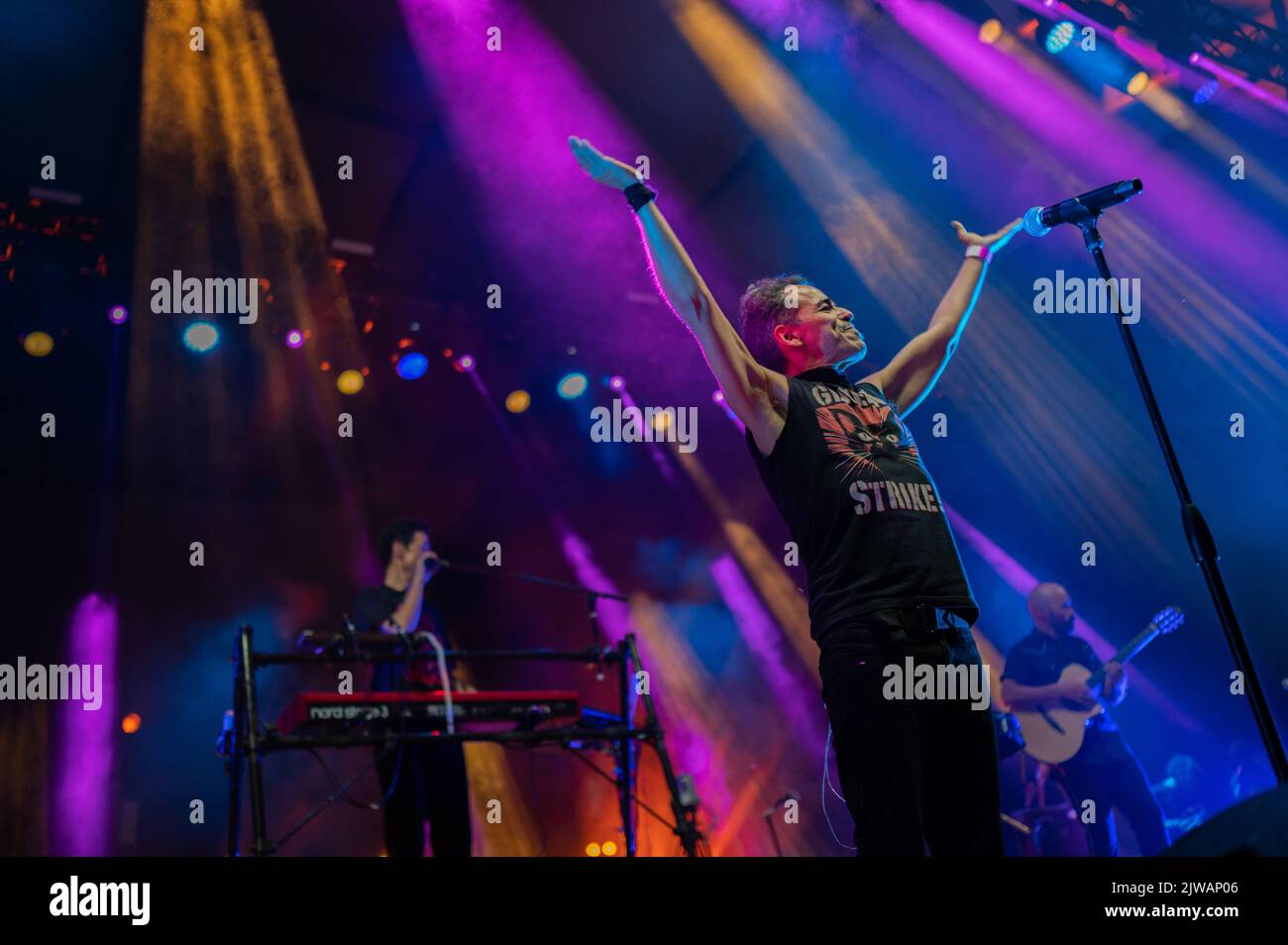 Mexican band Cafe Tacvba performing live at Vive Latino 2022 Music ...