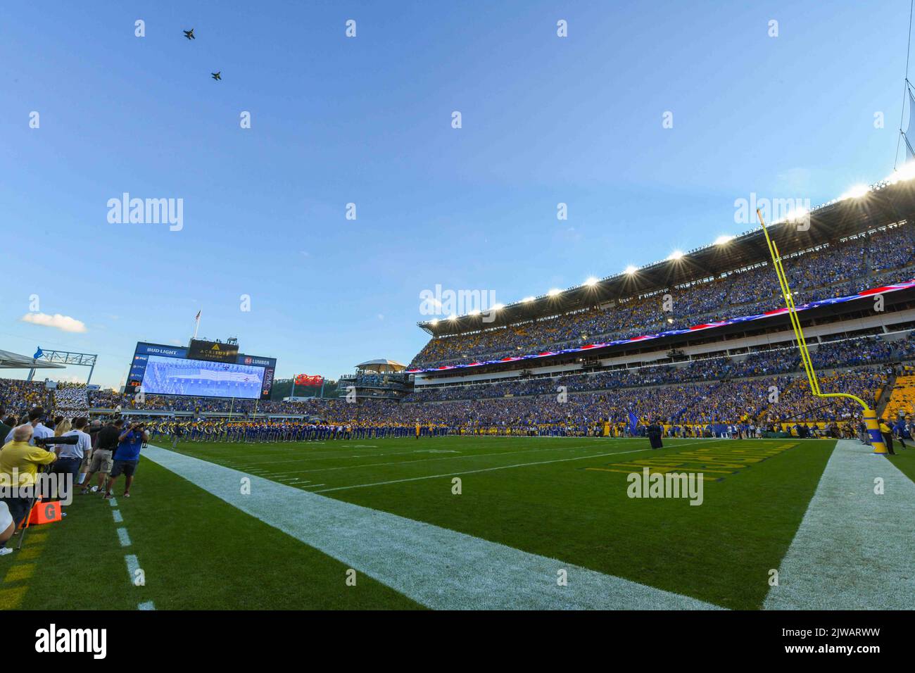Acrisure stadium hi-res stock photography and images - Alamy