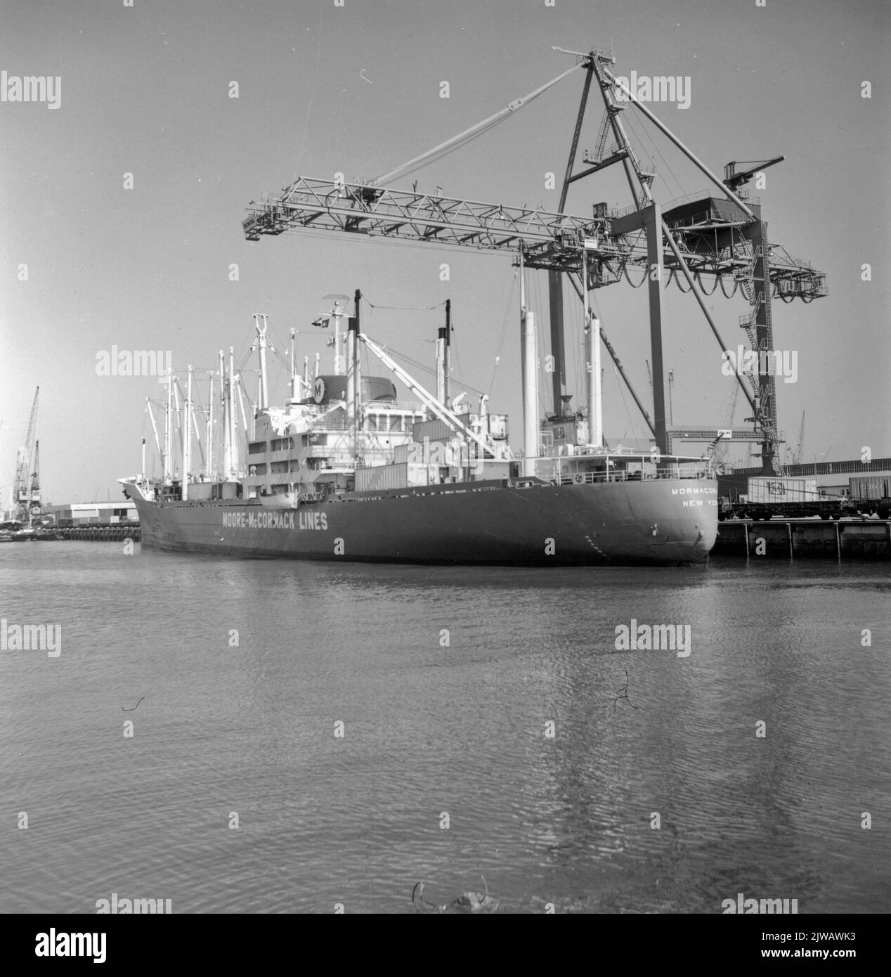 Image of a container ship from Moore-McCormack Lines from New York in ...