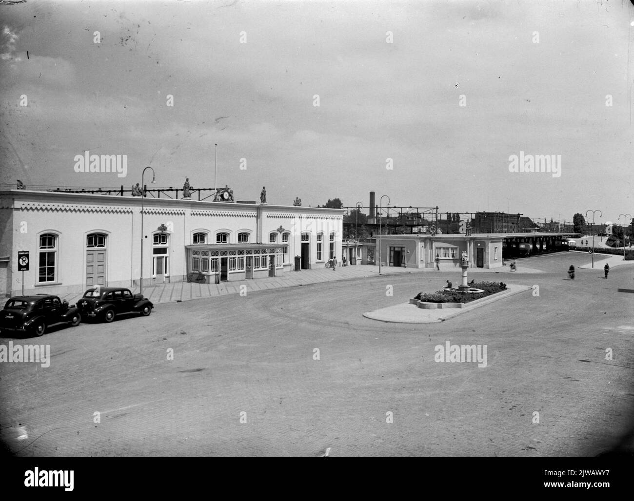 View of the N.S. station Gouda in Gouda Stock Photo - Alamy
