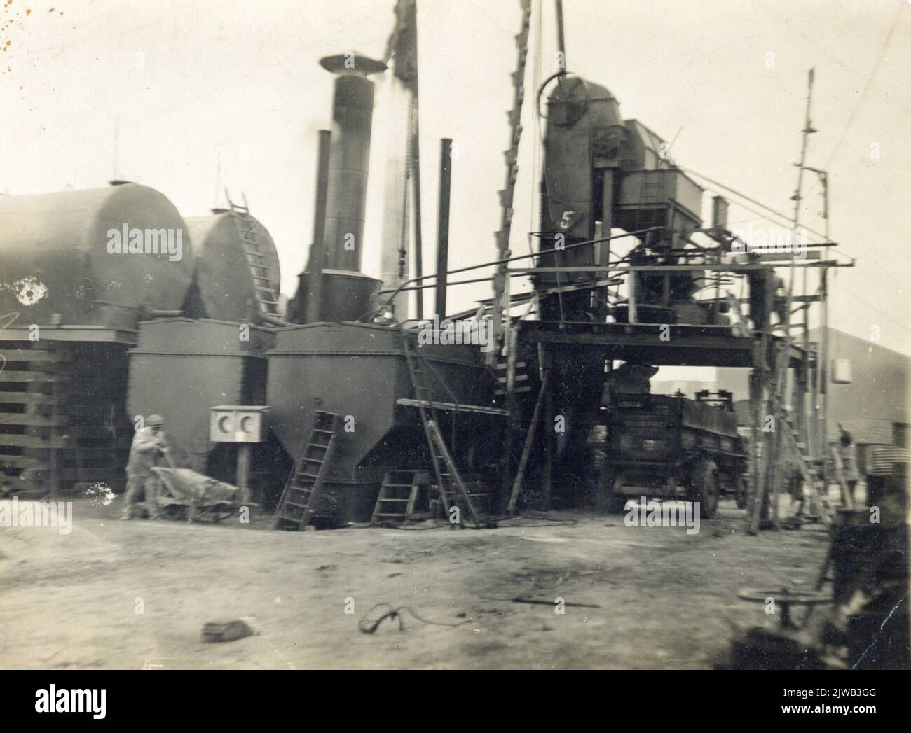 Image of a machine on an unknown factory site, possibly in the city or ...