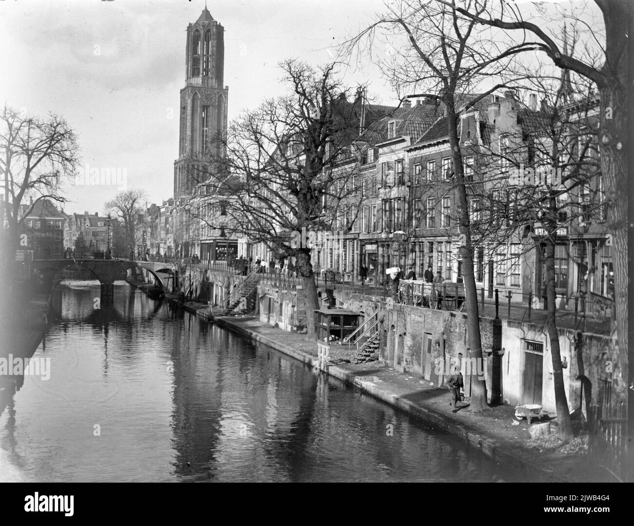 View of the Oudegracht and Hamburger Bridge in Utrecht, with the facades of the Oudegracht ...