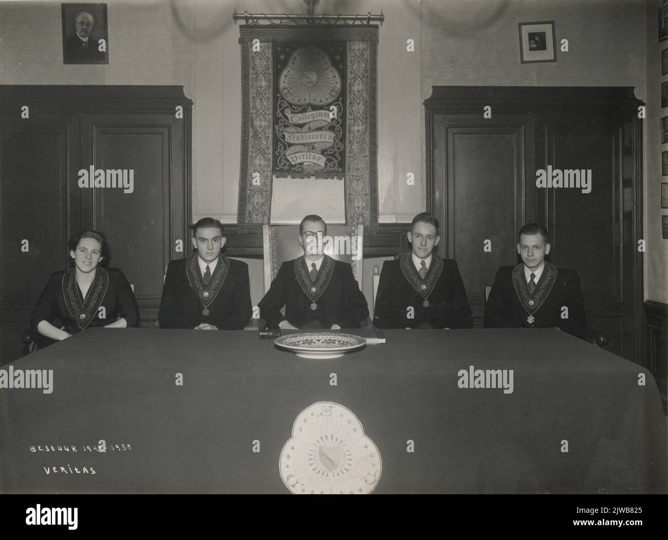 Group portrait of the board of the Utrecht Student Association Veritas ...