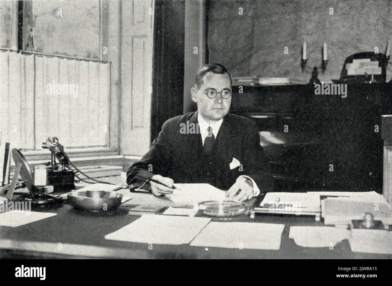 1923 1934 hi-res stock photography and images - Alamy