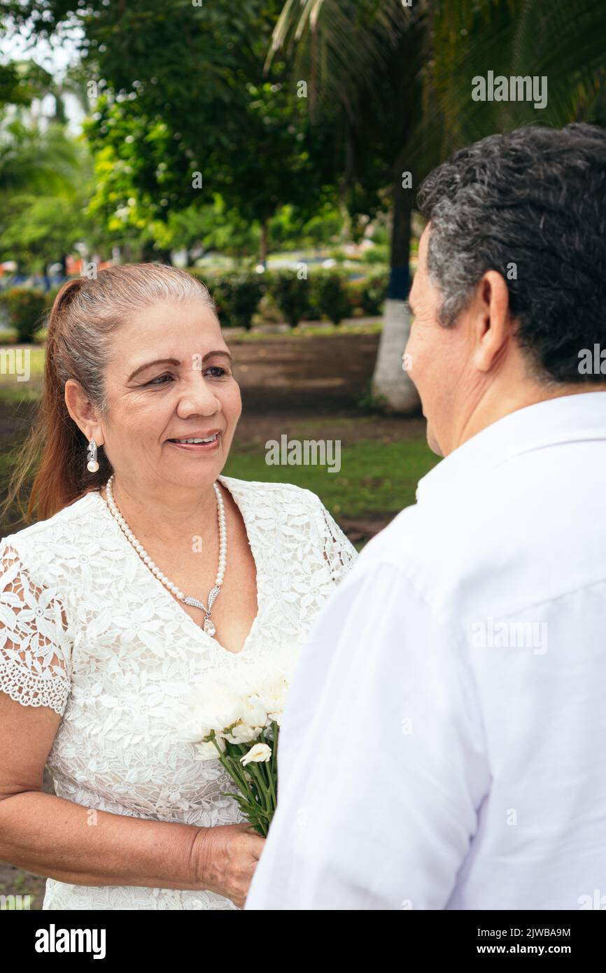 Mature married hi-res stock photography and images - Alamy