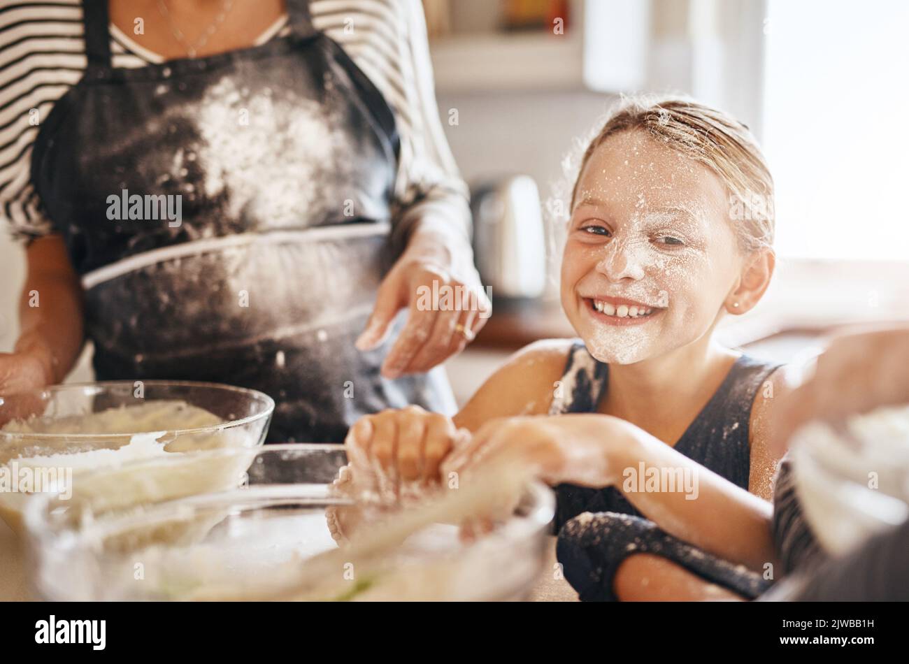 Kids making mess hi-res stock photography and images - Alamy