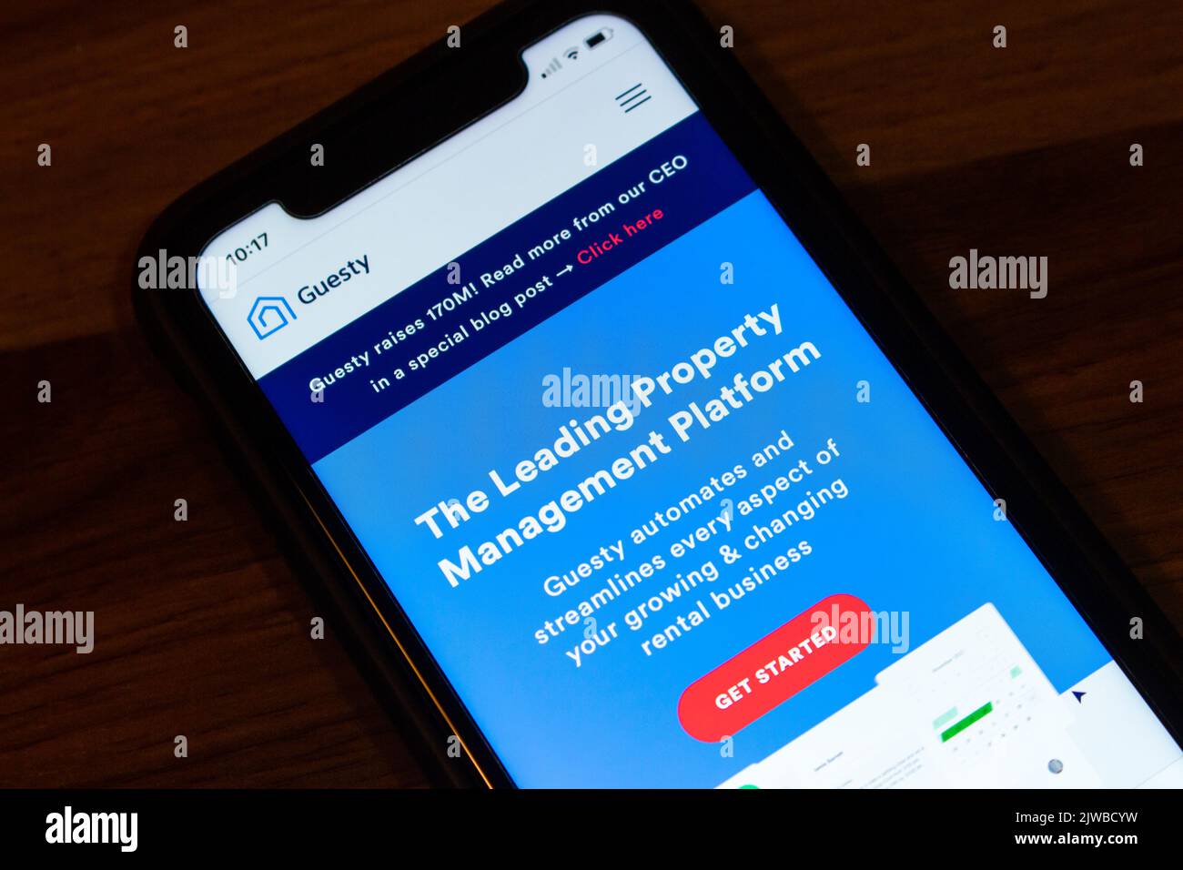 Airbnb management hi-res stock photography and images - Alamy