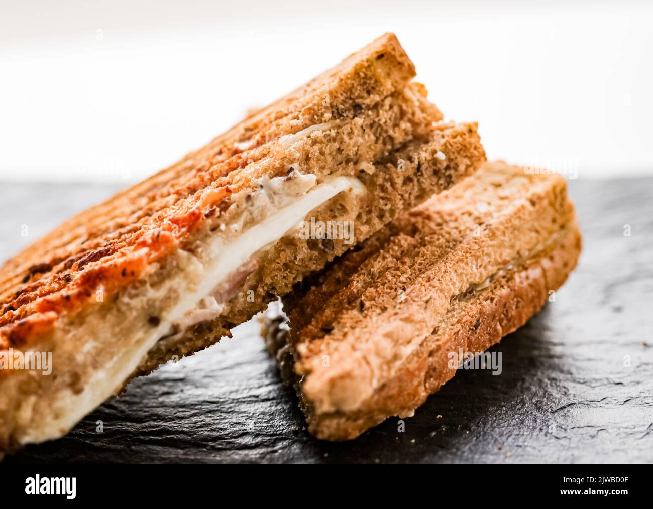 Picnic england sandwiches hi-res stock photography and images - Alamy