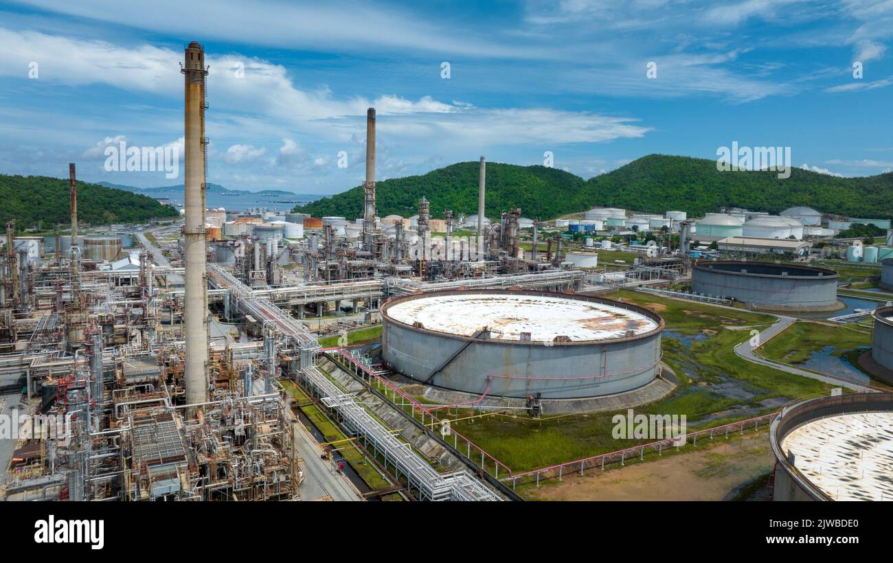 Oil Refinery Gas Chemical Equipment Prodiction import export Concept ...