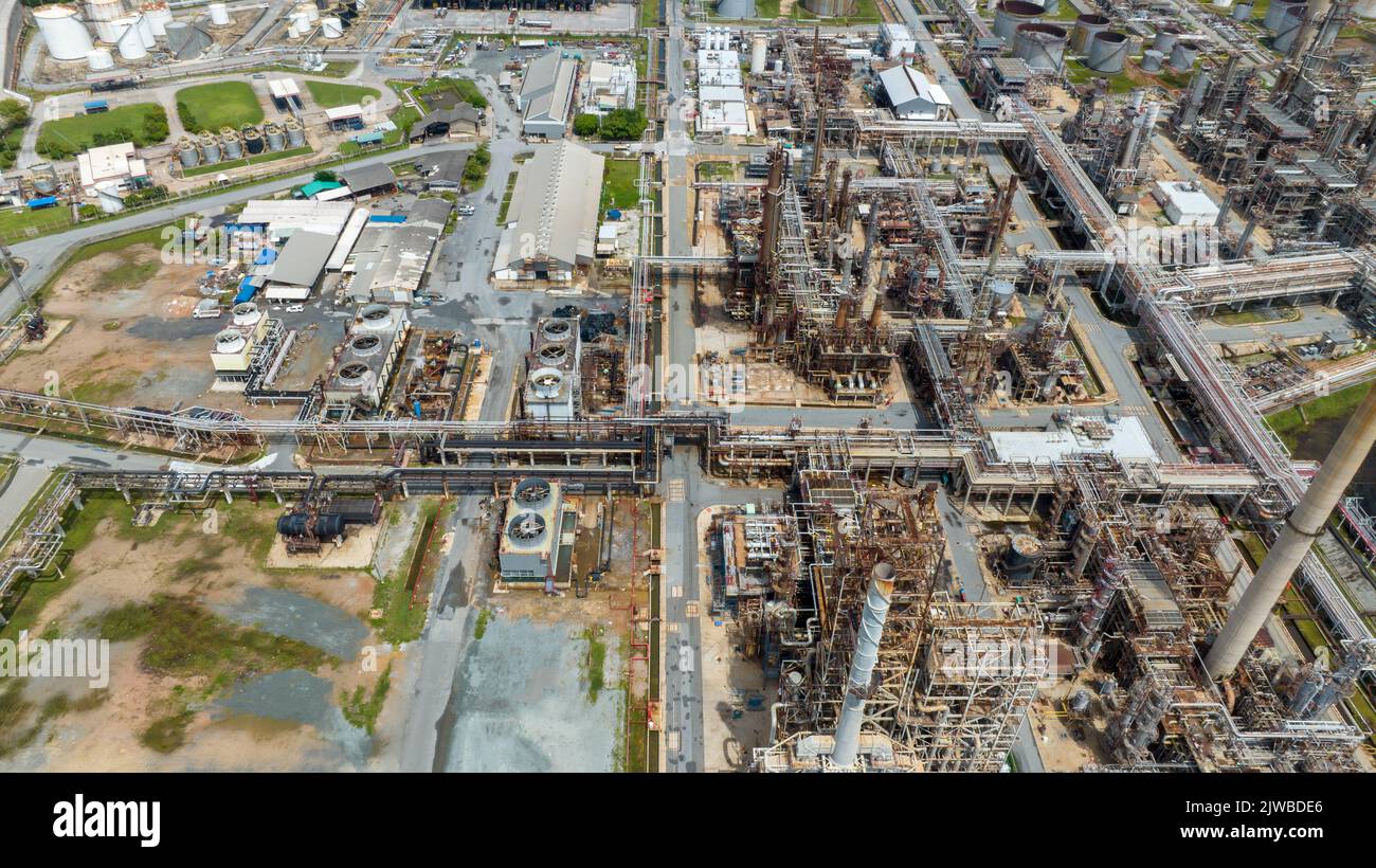 Oil Refinery Gas Chemical Equipment Prodiction import export Concept ...