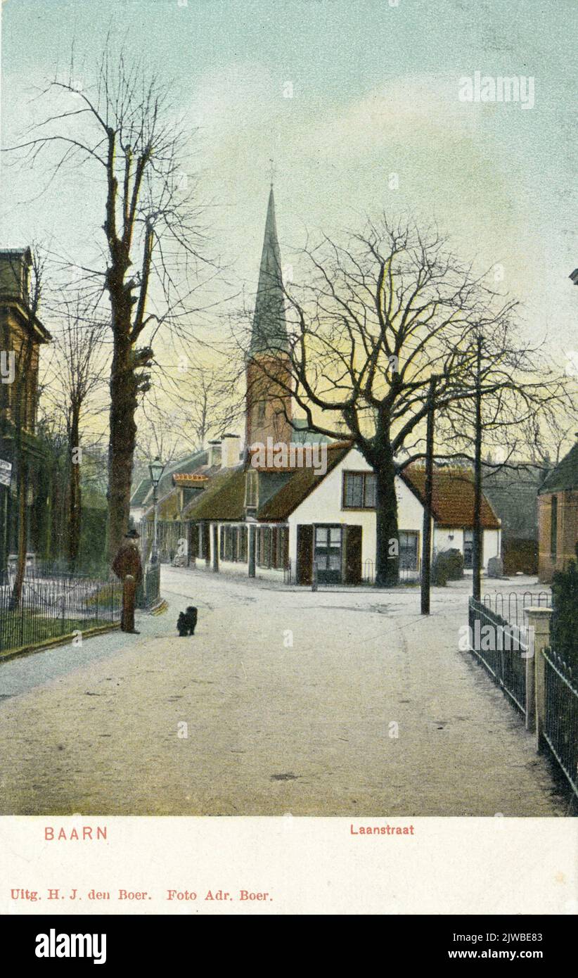 Face in the Laanstraat in Baarn from the west, with the right side of ...