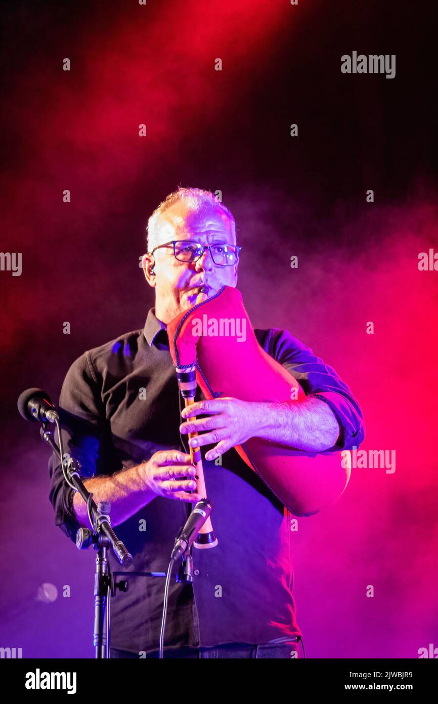 Mirandese bagpipe hi-res stock photography and images - Alamy