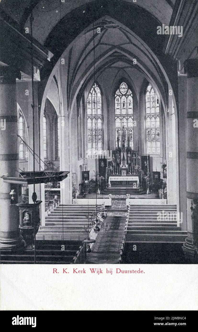 Interior of the R.K. church in Wijk bij Duurstede: the church hall with ...