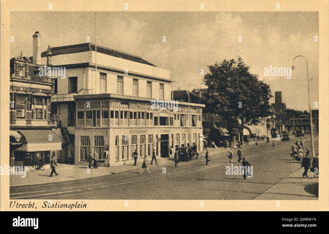 View of the Stadsbuitengracht in Utrecht with the Bemuurd Weerd O.Z. on ...