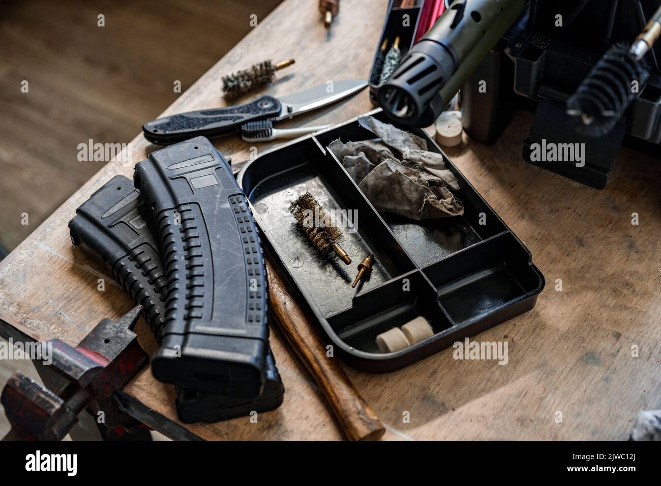 Repairing weapons hi-res stock photography and images - Alamy