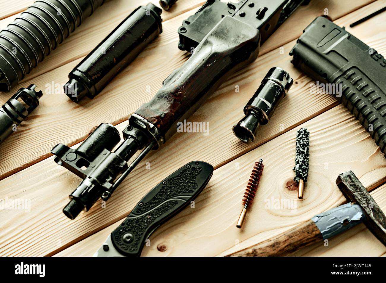 Gunsmith's working table for gun cleaning and maintaining Stock Photo ...