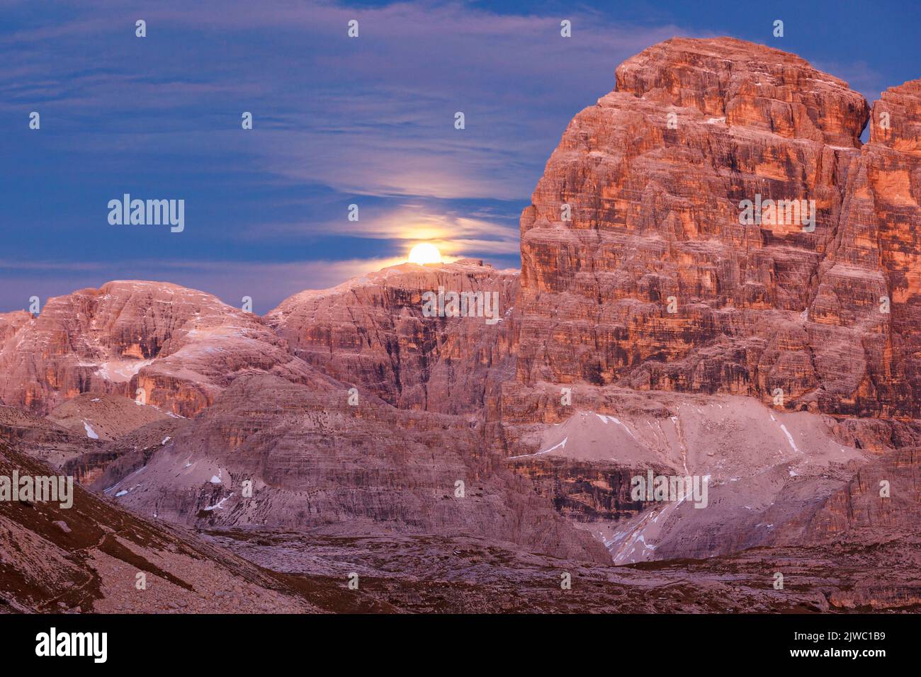 Moonrise about valley view hi-res stock photography and images - Alamy