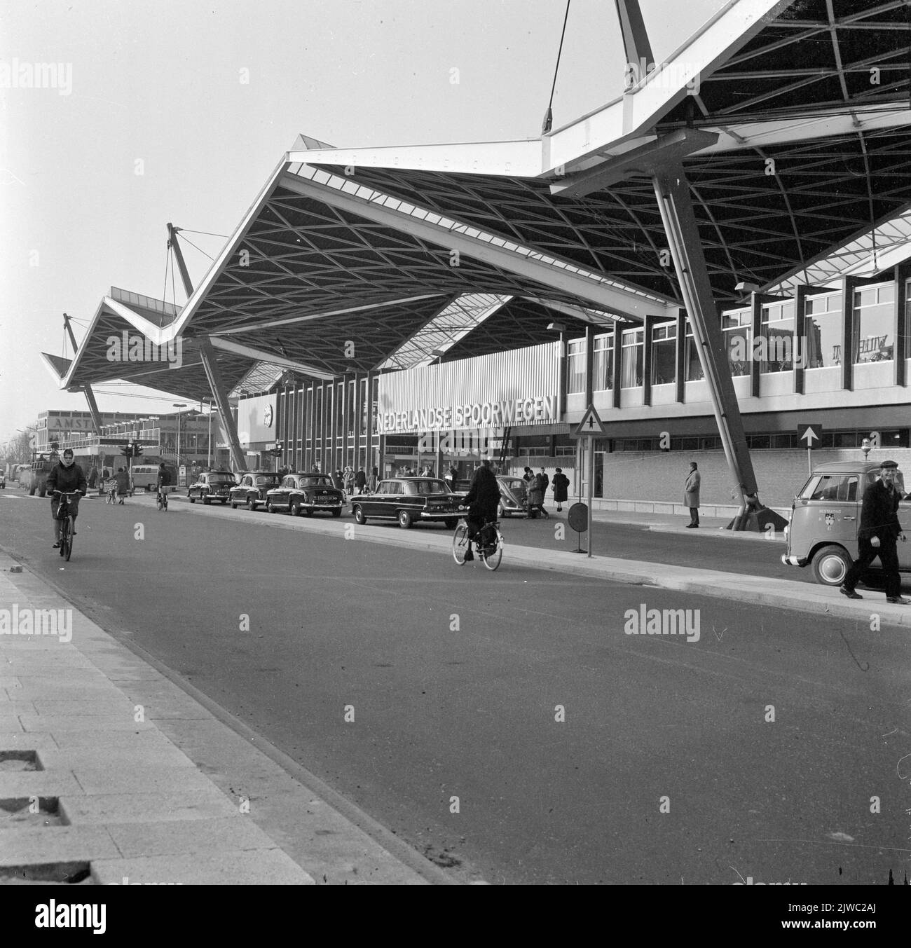 View of a part of the facade of the N.S. station Tilburg in Tilburg ...