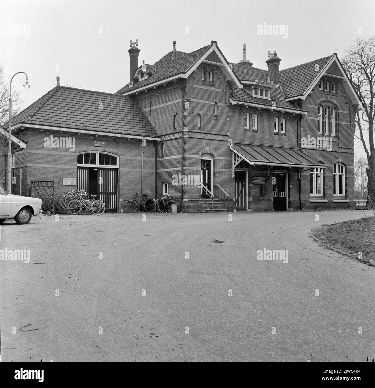 View of the N.S. station Soest in Soest Stock Photo - Alamy