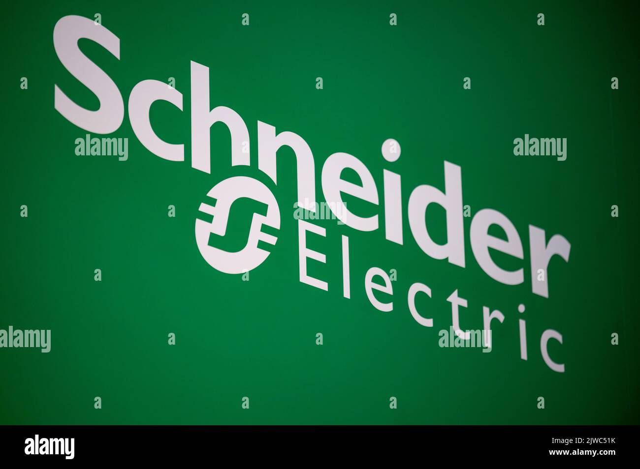 Schneider logo hi-res stock photography and images - Alamy