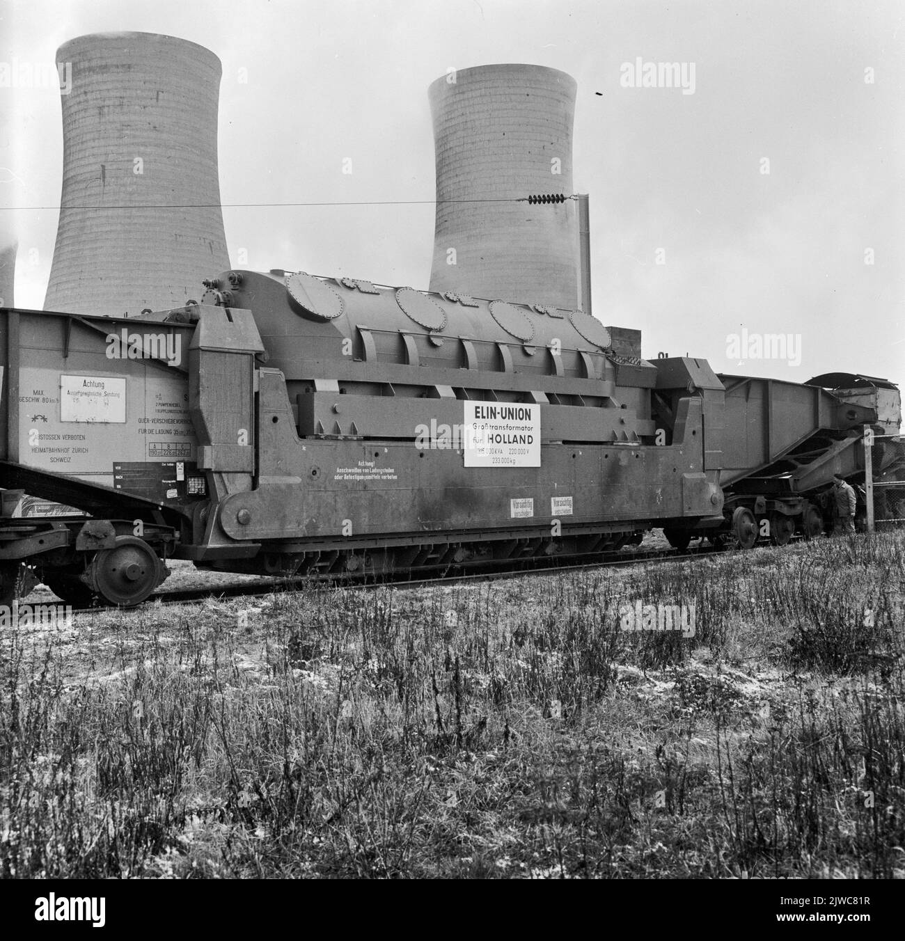 Image of the transport of a transformer per pit van from Germany to ...