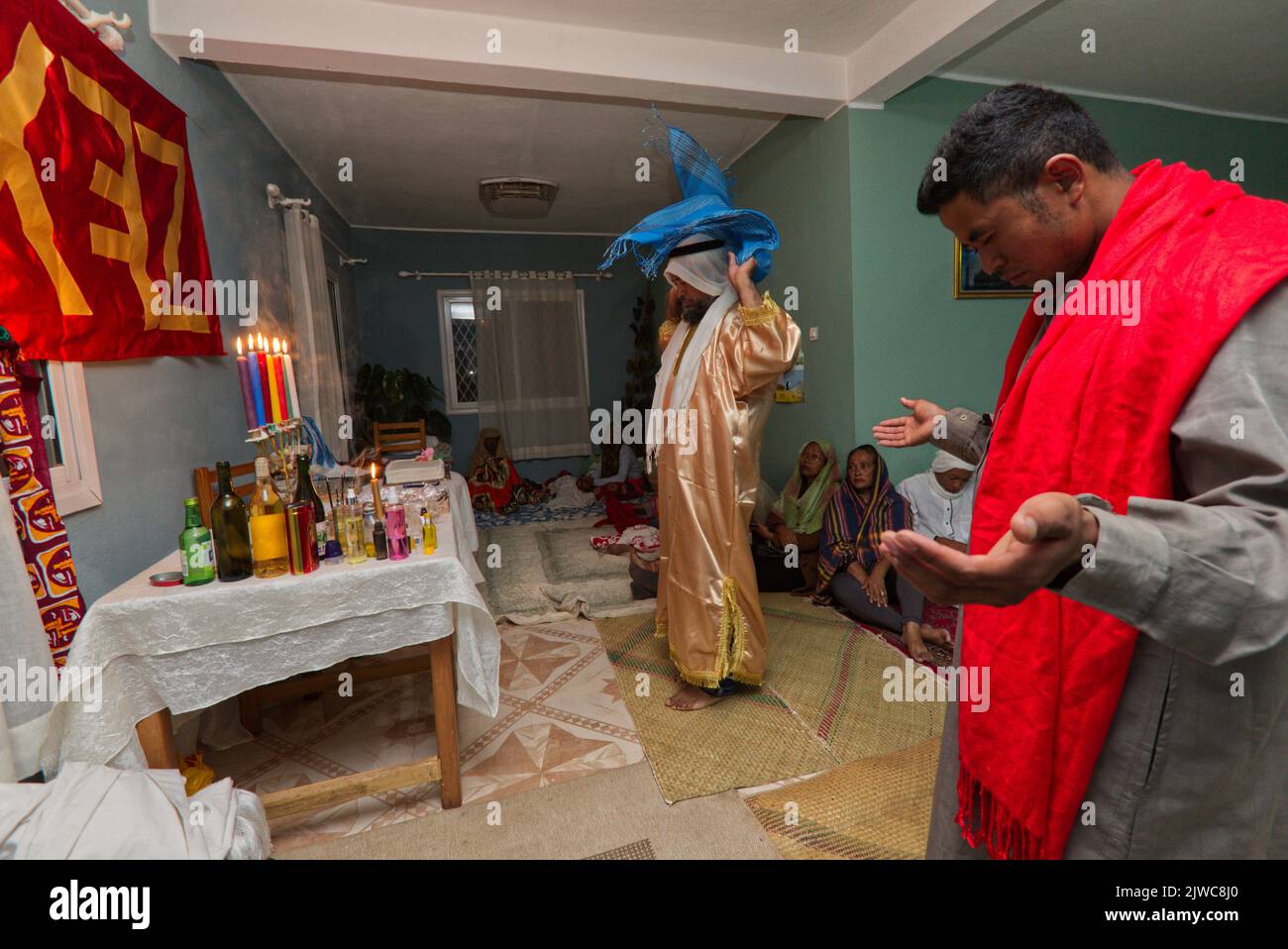 Israelites celebrate pesach hi-res stock photography and images - Alamy